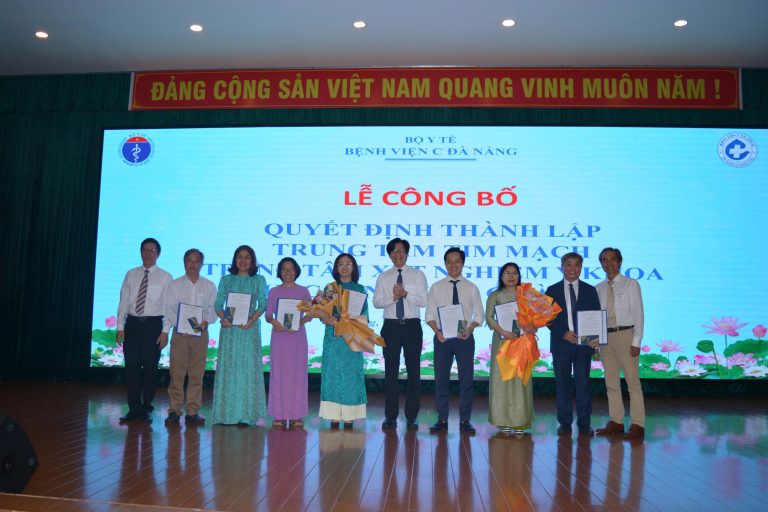 BỆNH VIỆN C ĐÀ NẴNG RA MẮT TRUNG TÂM TIM MẠCH VÀ TRUNG TÂM XÉT NGHIỆM ...